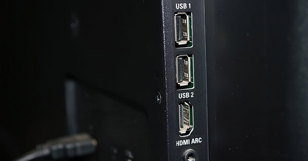 Todo lo que puedes hacer con los puertos USB de tu Smart TV | MASMOVIL