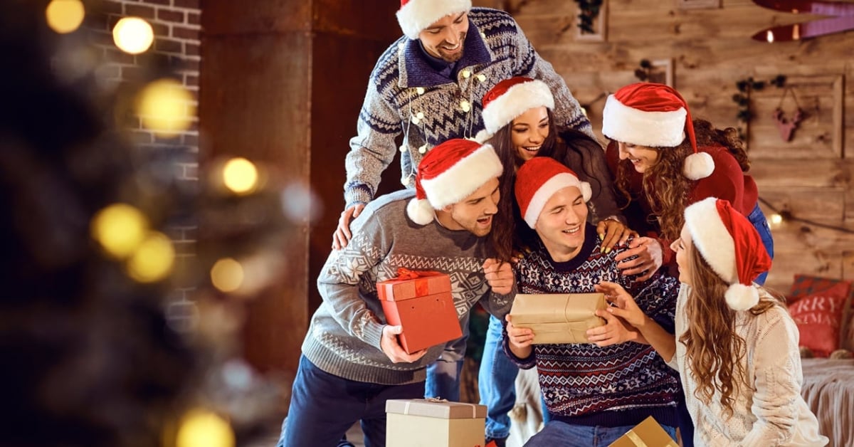 Cómo organizar el amigo invisible online de manera sencilla | MASMOVIL